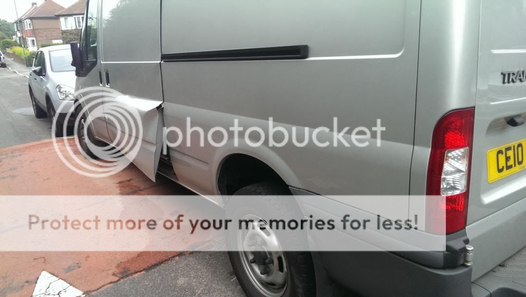 Ford Transit Forum • View topic - Van broken in to, need new door...