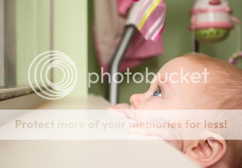 Nakey baby!! - BabyCenter